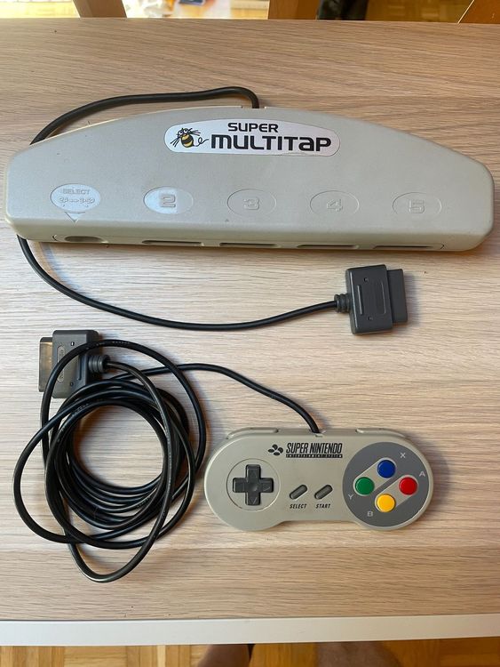 Multitap + manette originale snes (Gebraucht) in Perly für CHF 60 – mit ...