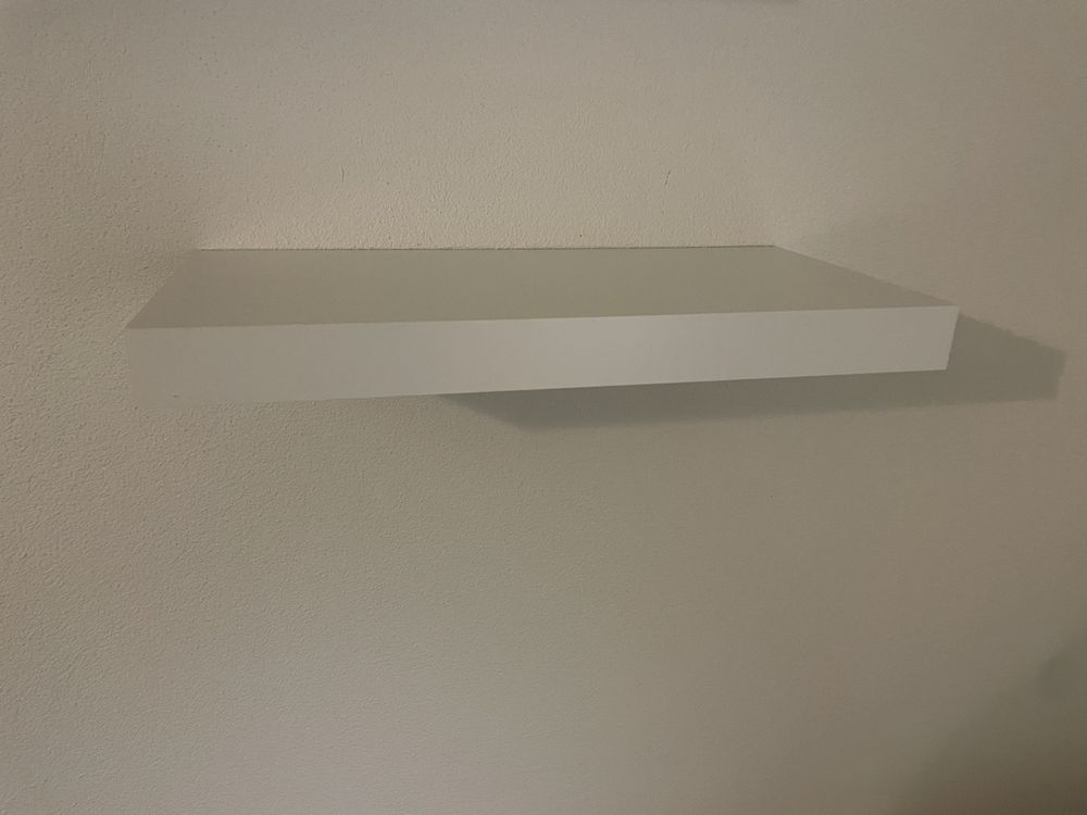 4x Tablar zum Aufhängen (Gebraucht) in Wettingen für CHF 1 – nur ...