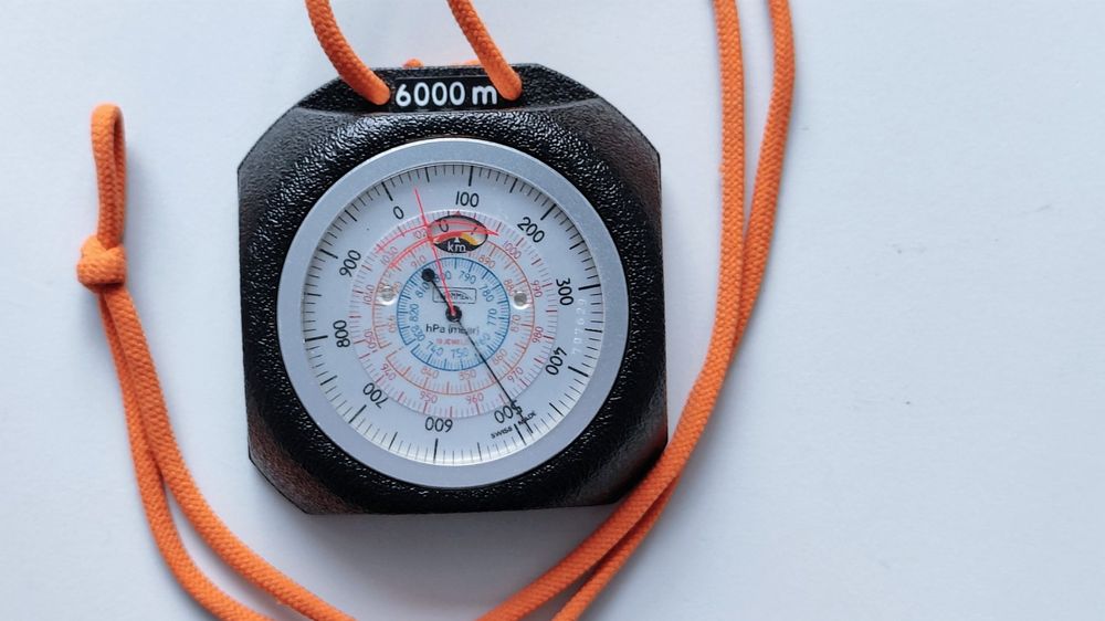 Thommen Höhenmeter/Barometer (Gebraucht) in Eglisau für CHF 60 – mit ...