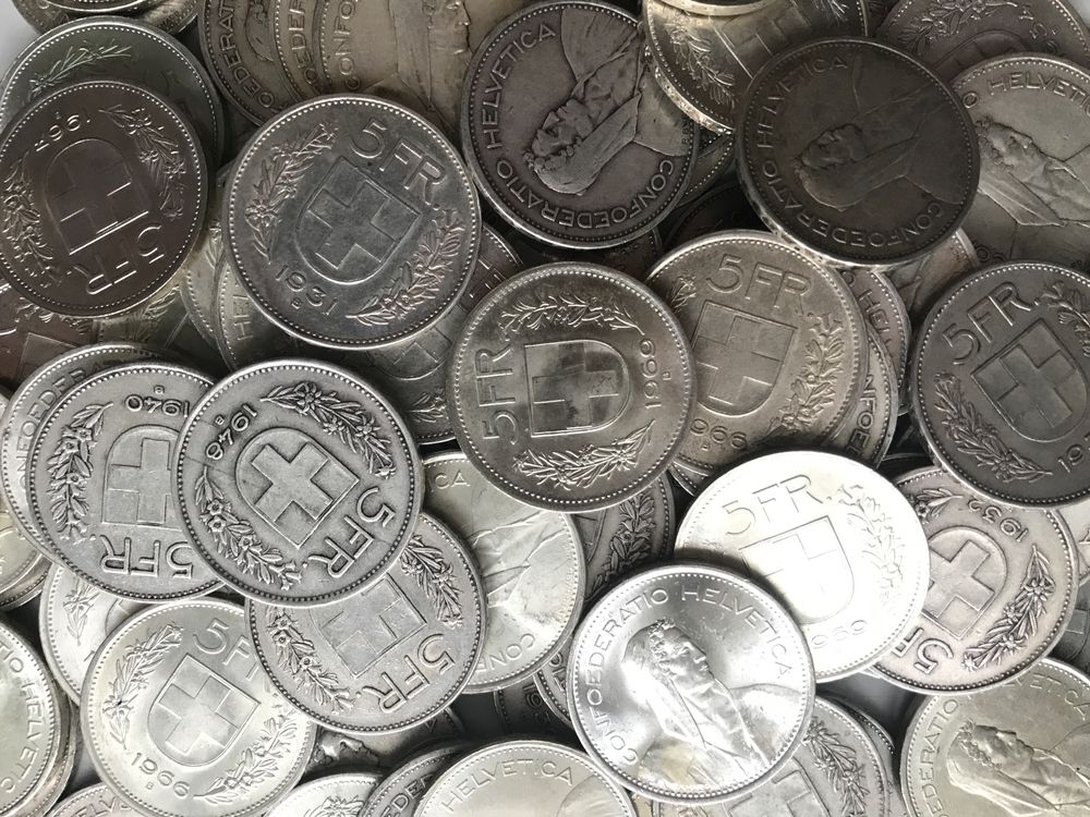 Lot -- 100 Stück 5 Franken 1931 - 1969 Silber (Gebraucht) in Gossau SG ...