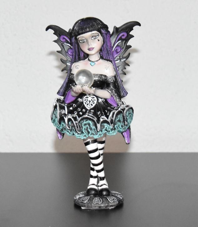 Gothic Elfe Mystique (Neu und originalverpackt) in Menziken für CHF 46 ...