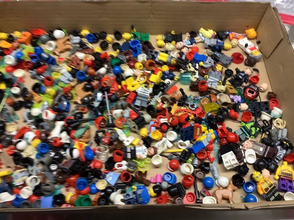 Lego Kiloware diverses Kleinteile Figuren usw | Kaufen auf Ricardo