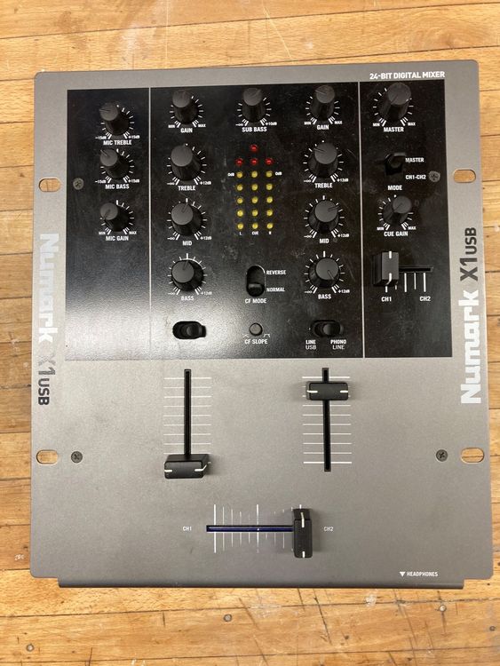 numark mixer (X1 usb) (Gebraucht) in Zürich für CHF 22 – nur Abholung ...