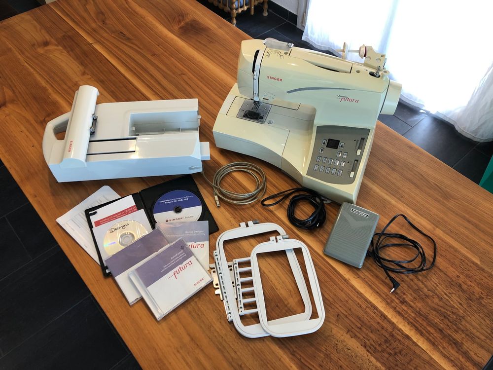 SINGER Stickmaschine Quantum Futura CE-200 (Gebraucht) in Bülach für ...