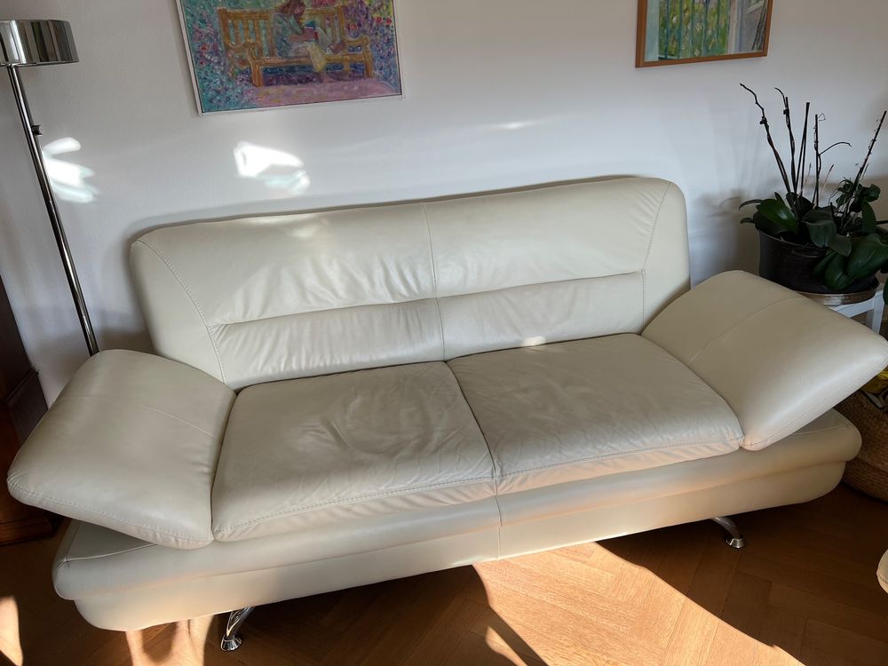 Leder Sofa mit Hocker in tadellosem Zustand (Gebraucht) in Zürich für ...