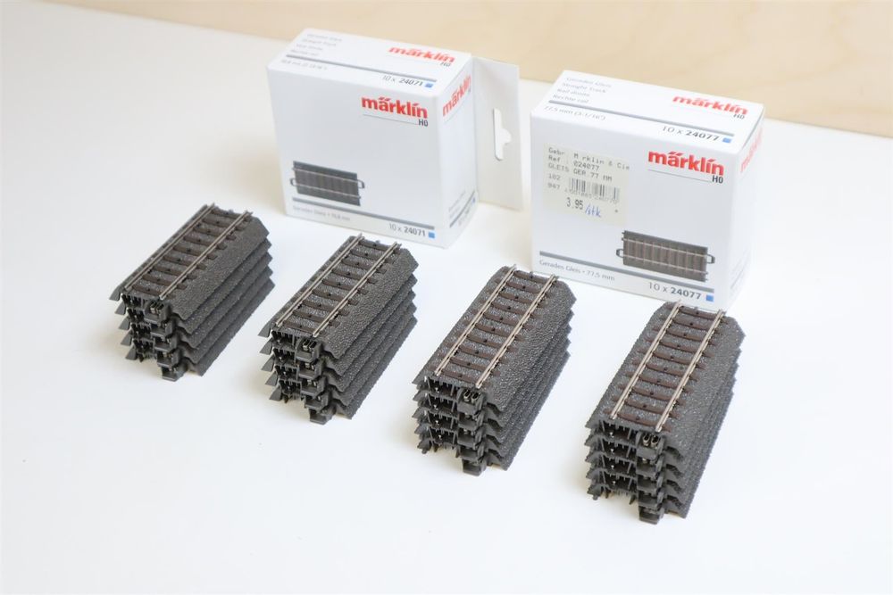 Märklin 20 x C-Gleis 24071 / 24077 - Neu - Neupreis: 80.- (Neu (gemäss ...