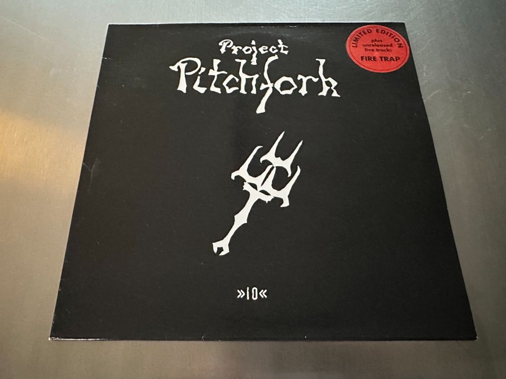 PROJECT PITCHFORK 2LPS IO - ELECTRO-INDUS !! | Kaufen auf Ricardo