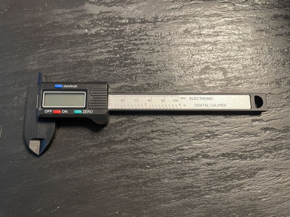 Digitaler Messschieber, Schieblehre 100mm (Neu und originalverpackt) in Langenthal für CHF 4 ...