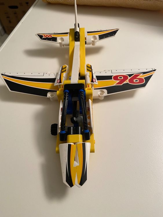 LEGO Technic 42044 - Düsenflugzeug | Kaufen auf Ricardo