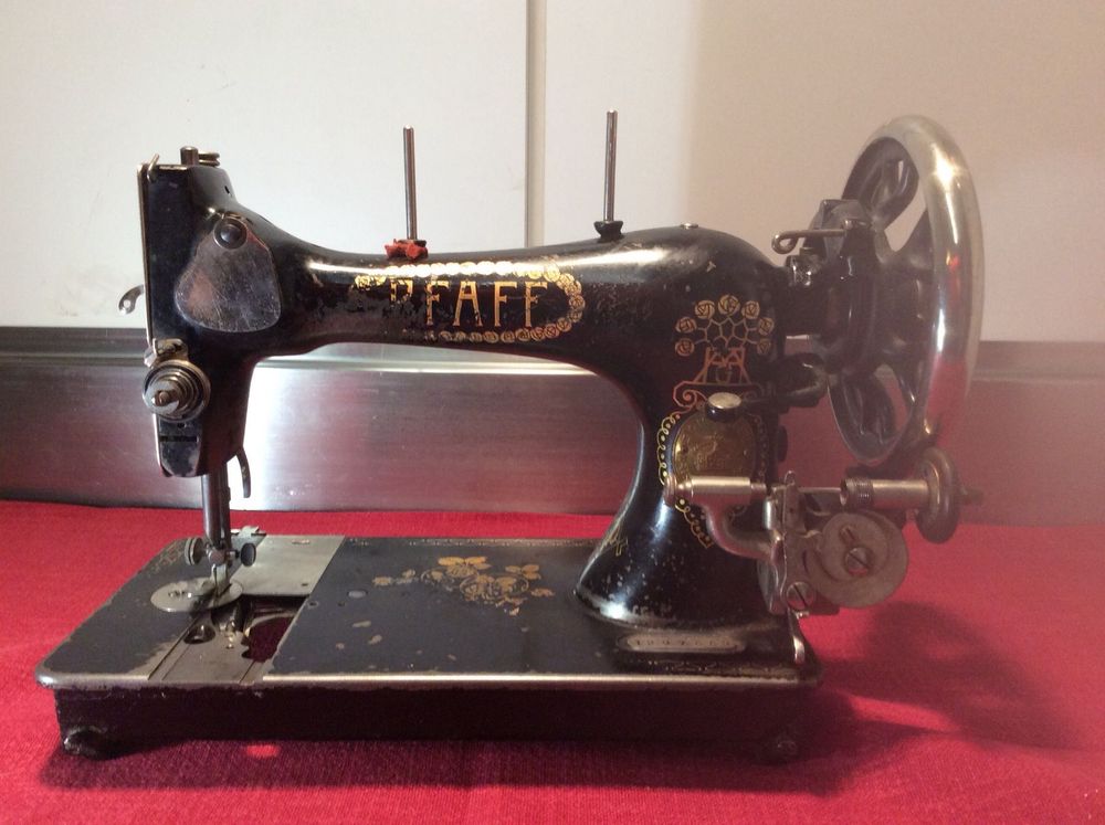 Pfaff Nahmaschine Alt 2