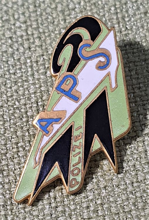 P203 - Pin APS Polizei Basel Stadt Autobahn Polizei Station (Gebraucht) in Reinach BL für CHF 1. ...