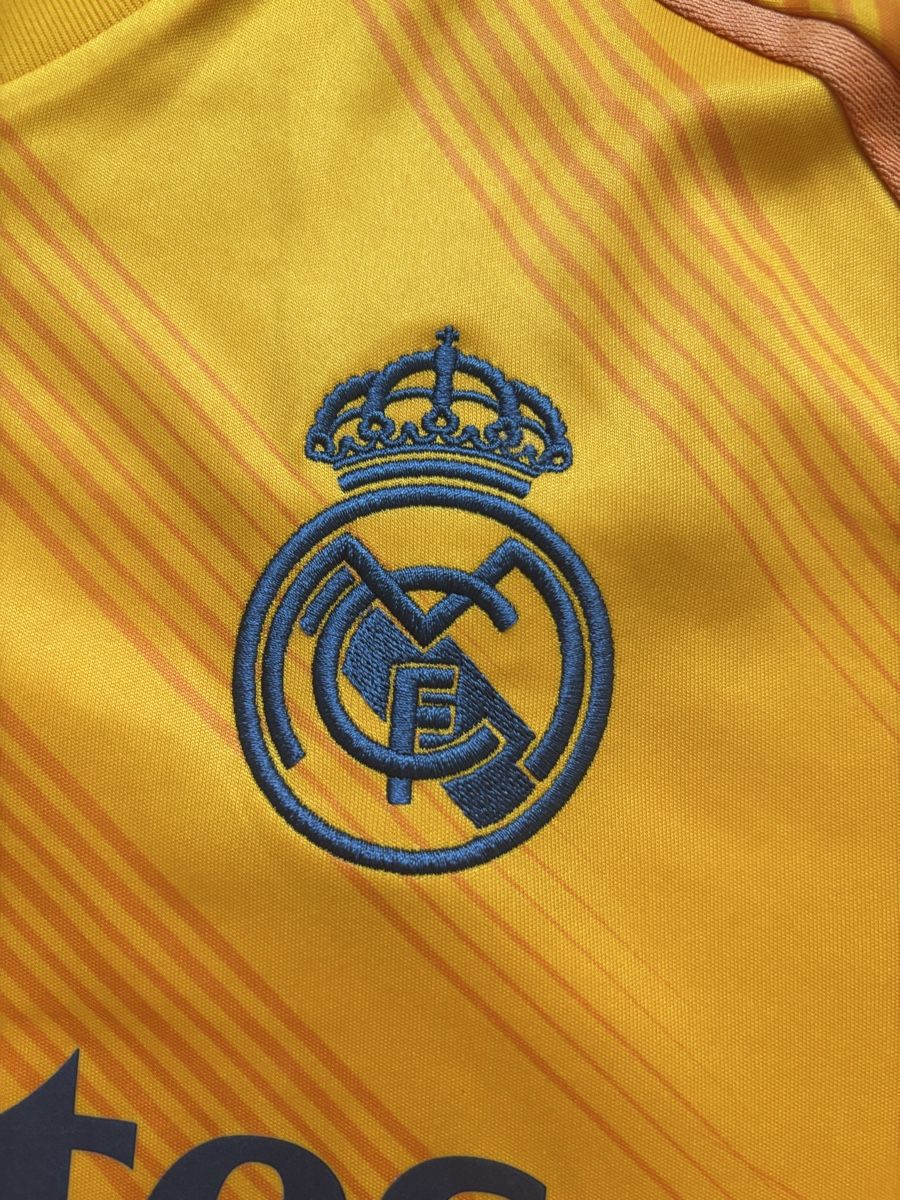Real Madrid Trikot Rüdiger 22, Orange, Grösse L (Gebraucht) in Tübach ...