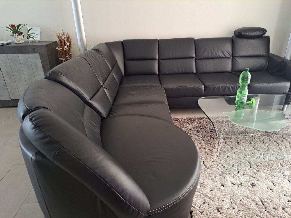Echtleder Sofa mit Schlaf- und Drehfunktion (Gebraucht) in Emmen für CHF 350 – nur Abholung auf ...