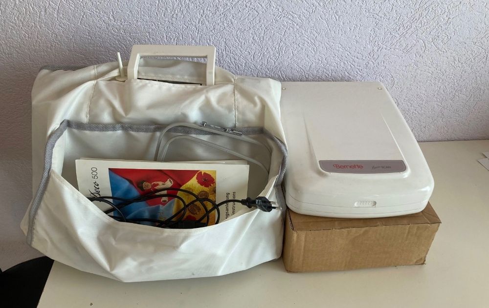 Bernette Deco Stickmaschine (Gebraucht) in Reiden für CHF 420 – nur ...