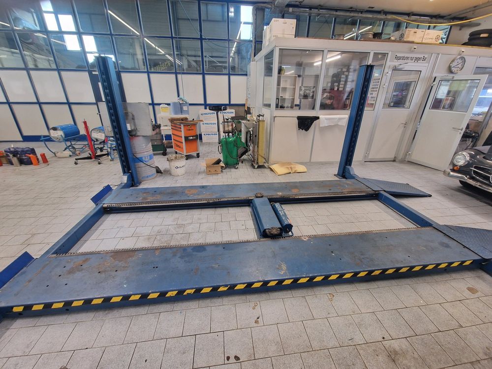 Nussbaum 4 Säulen Hebebühne 4T Service am 03.2024 (Gebraucht) in Künten für CHF 4800 – mit ...