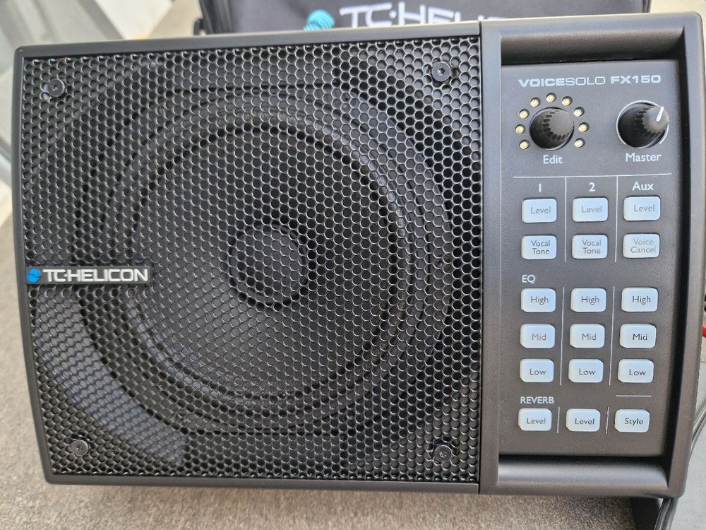 TC-Helicon VoiceSolo FX150 Gesang Monitor (Gebraucht) in Burgdorf für ...