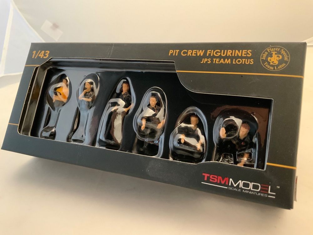 Figuren 1/43 PIT CREW JPS TEAM LOTUS (Gebraucht) in Erlenbach im ...