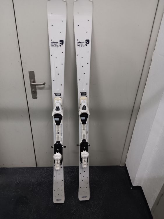Salomon Pure White W74 Ladies Ski 158 cm (Gebraucht) in Ermatingen für ...