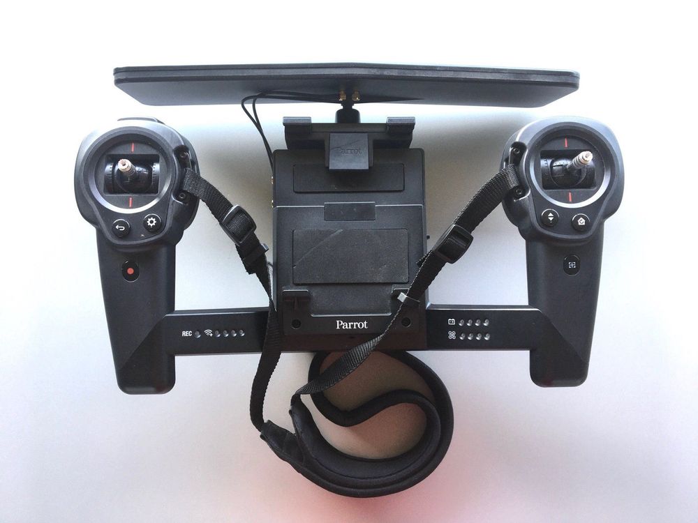 Parrot Skycontroller | Kaufen auf Ricardo