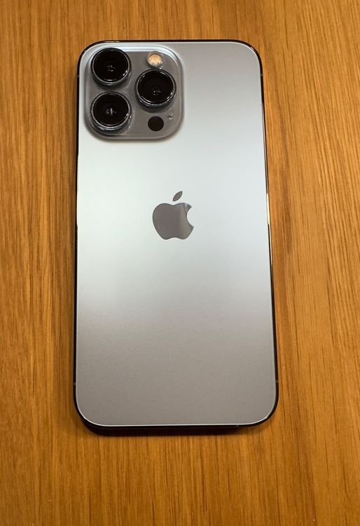 iPhone 13pro 256 gb (Gebraucht) in Baden für CHF 500 – mit Lieferung auf Ricardo kaufen