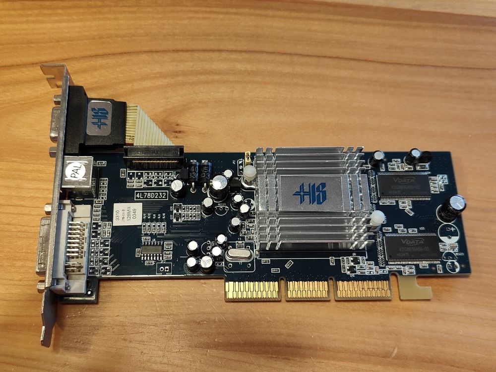 Carte graphique rétro ATI Radeon 9200 SE - 128 Mo DDR - AGP (D'occasion ...
