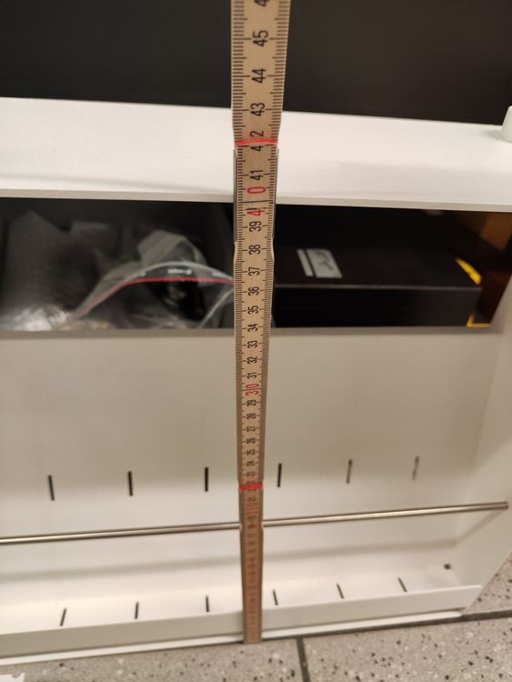 SBB Theke Pult Metall Ablage für Flyer 240x86x35cm | Acheter sur Ricardo