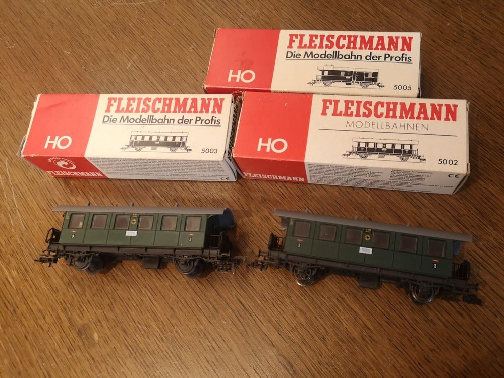 5 Fleischmann Deutsche Reichsbahn Personen.- Gepäckwagen | Kaufen auf ...