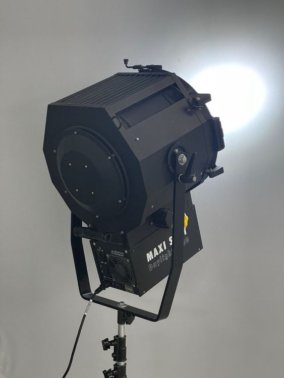 Schweinwerfer Hensel Maxi Spot HMI 1200 | Kaufen auf Ricardo