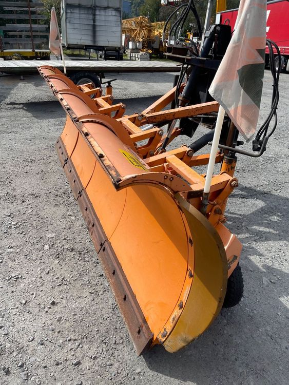 Schneepflug Hydraulisch für Traktor 3.40M breit (Gebraucht) in ...