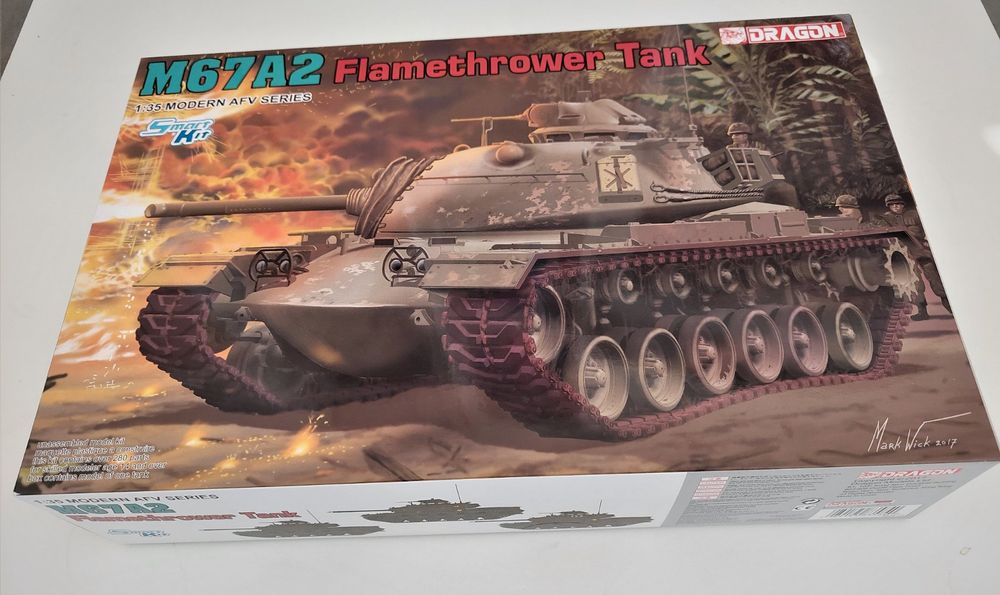 1:35 Dragon 3584 M67 Flamethrower Tank (Neu und originalverpackt) in ...