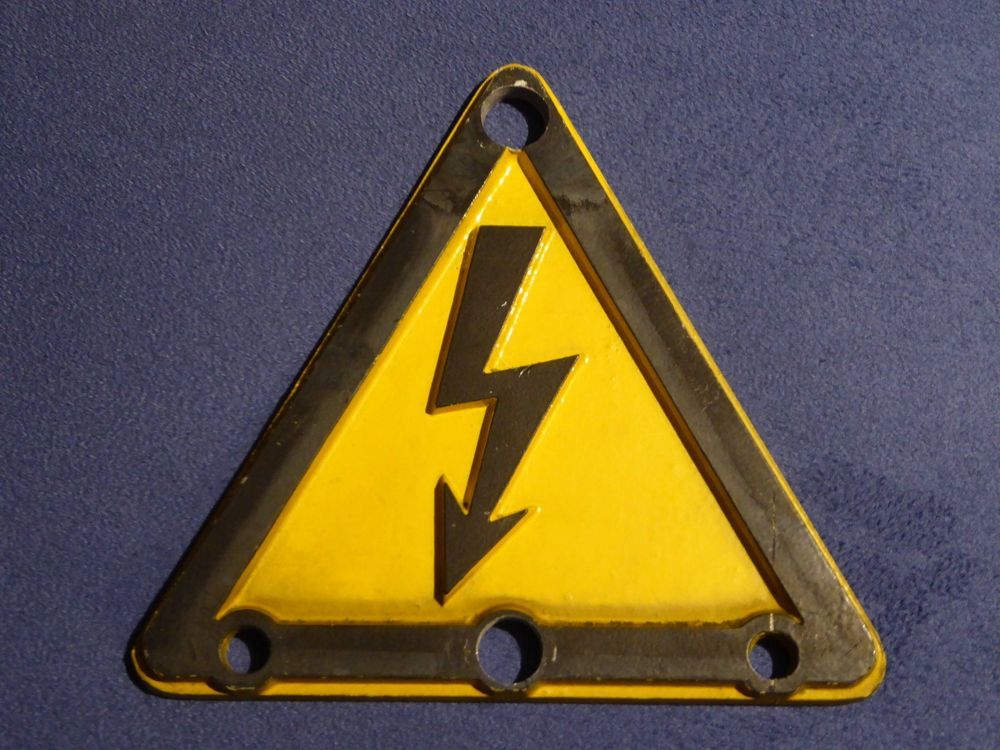 SBB Starkstromtafel original Alu Schild (Gebraucht) in für CHF 7 – mit ...