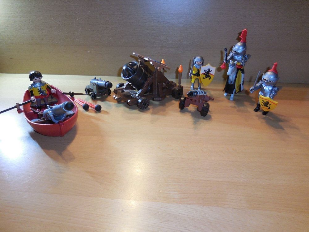 PLAYMOBIL Ritter mit Kanonen (Gebraucht) in Urtenen-Schönbühl für CHF 3 – mit Lieferung auf ...