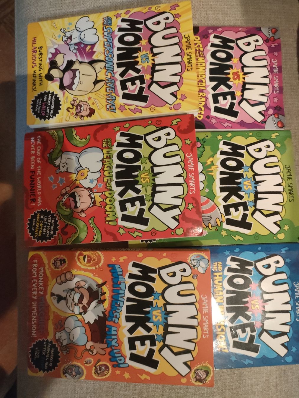6x "Bunny vs Monkey" Bücher von Jamie Smart, Top Zustand! (Gebraucht ...
