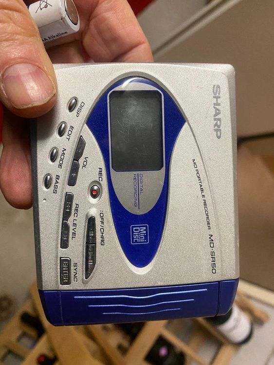 Sharp Minidisc (Gebraucht) in Winterthur für CHF 10 – mit Lieferung auf ...