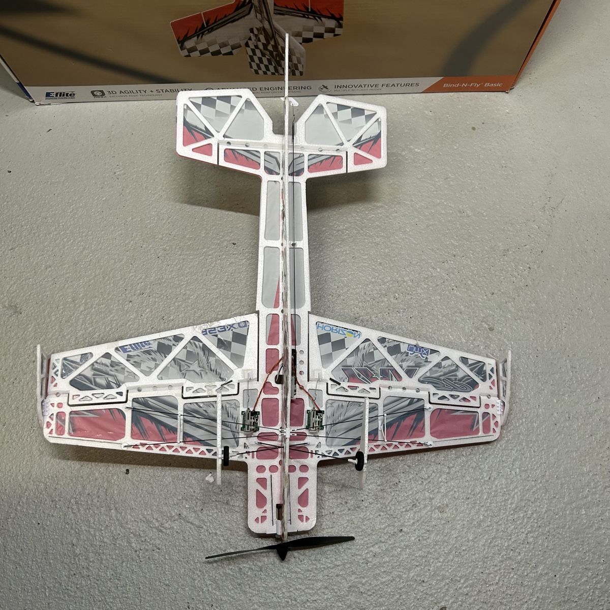 E-flite UMX Yak 54 3D BNF Basic – Ultimativer Micro 3D-Foamy (Gebraucht ...