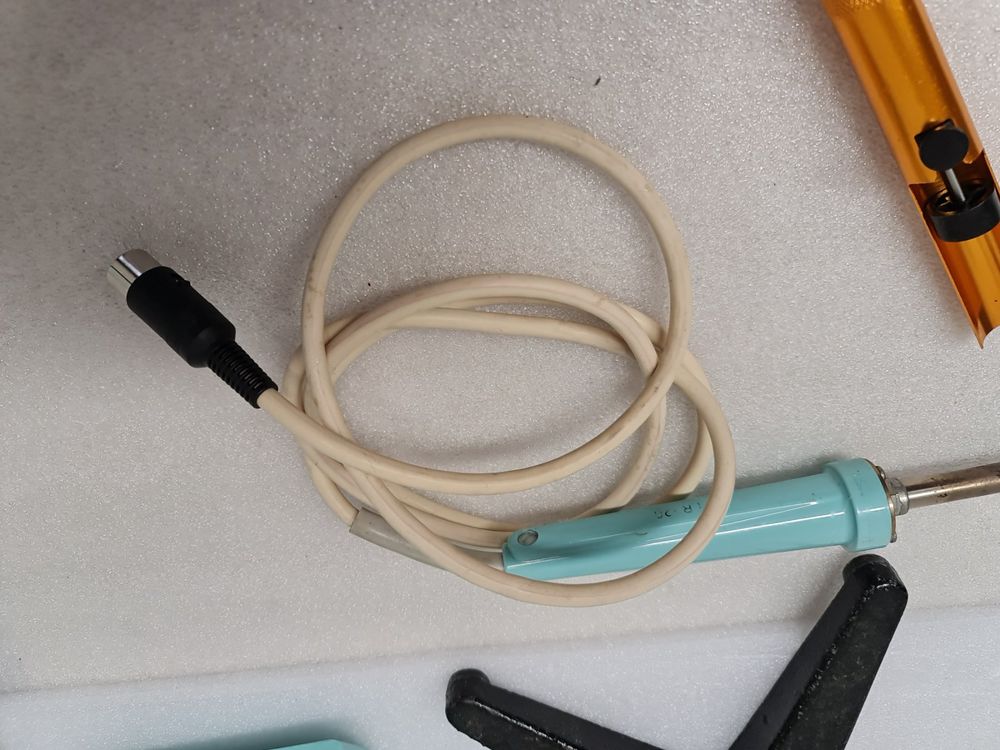 Weller WECP 20 iron + PC Board/stand + Desoldering pump | Kaufen auf ...