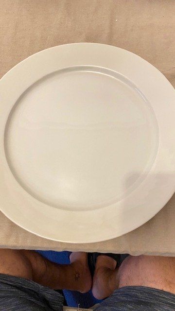 Tellerset 4 Personen (Gebraucht) in Rickenbach Sulz für CHF 1 – mit Lieferung auf Ricardo kaufen