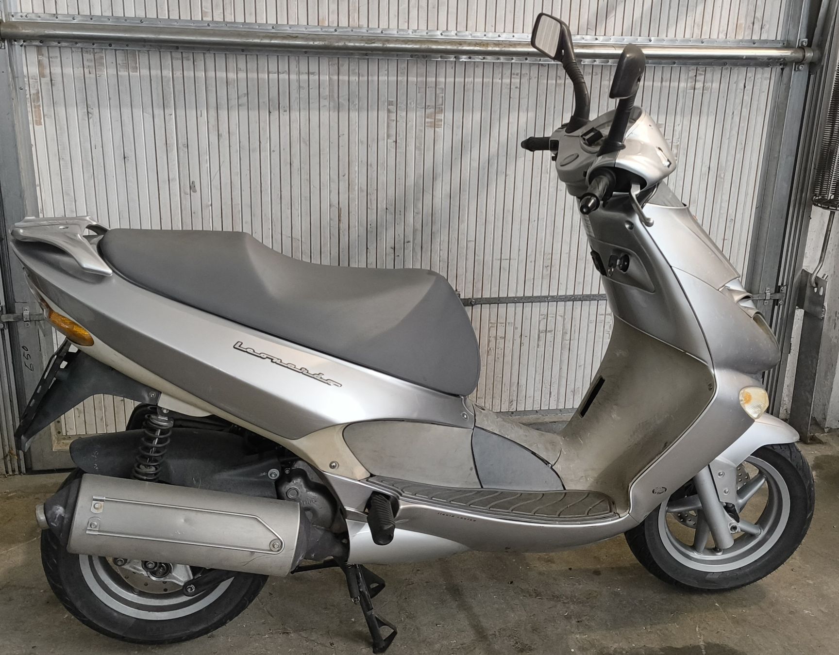 Aprilia Leonardo 125, für Bastler inkl. diversen Teilen! (Gebraucht) in ...