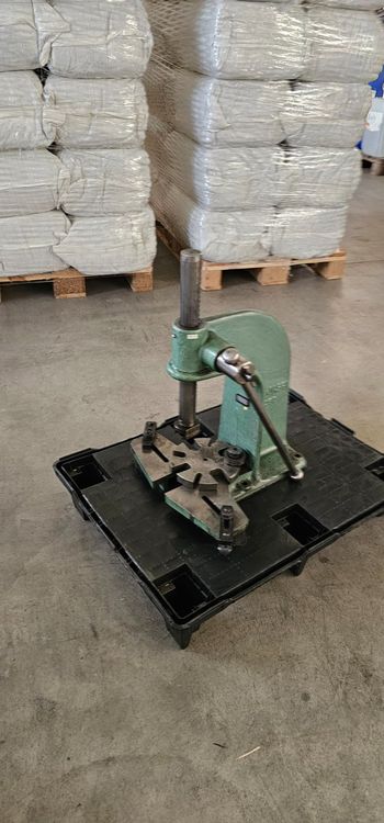 Handpresse CH.JAGGI (Gebraucht) in Oberburg für CHF 299 – nur Abholung ...