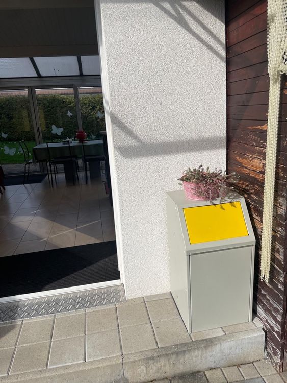 Abfallkübel Extra Müleimer (Gebraucht) in Frauenfeld für CHF 40 – nur ...