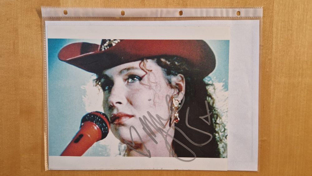 Minnie Driver (James Bond), Original Autogramm auf Foto (Gebraucht) in ...