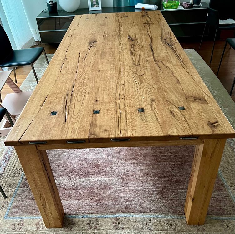 Massiver Esstisch Eiche lackiert rustikal Unikat (Gebraucht) in Arlesheim für CHF 300 – nur ...