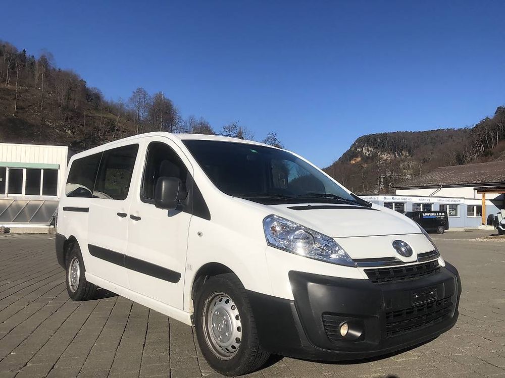 Toyota Proace Lieferwagen (Gebraucht) in Rothrist für CHF 13900 – nur ...