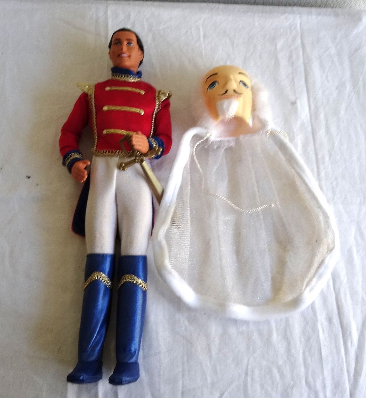 Barbie Ken Puppe Nussknacker Prinz Eric (Gebraucht) in Minusio für CHF ...