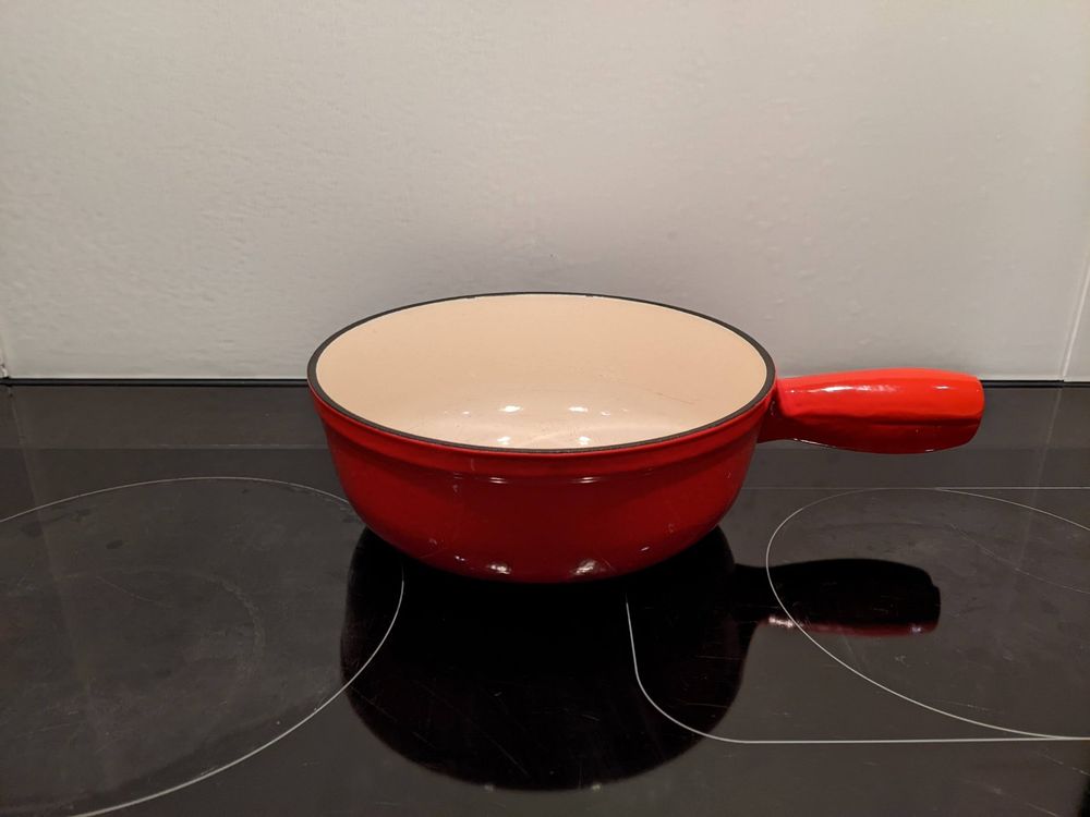 Fondue Caquelon Gusseisen (Gebraucht) in für CHF 34 – mit Lieferung auf ...