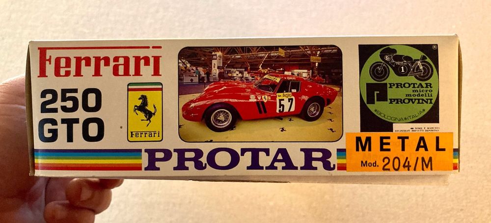 PROTAR MAQUETTE METAL FERRARI 250 GTO 1/24 204/M | Kaufen auf Ricardo