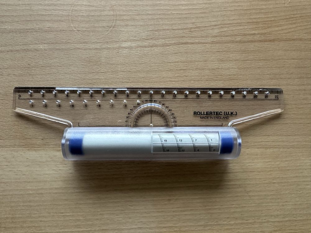 Rollertec Zeichenlineal "Alles in Einem" neuwertig | Kaufen auf Ricardo