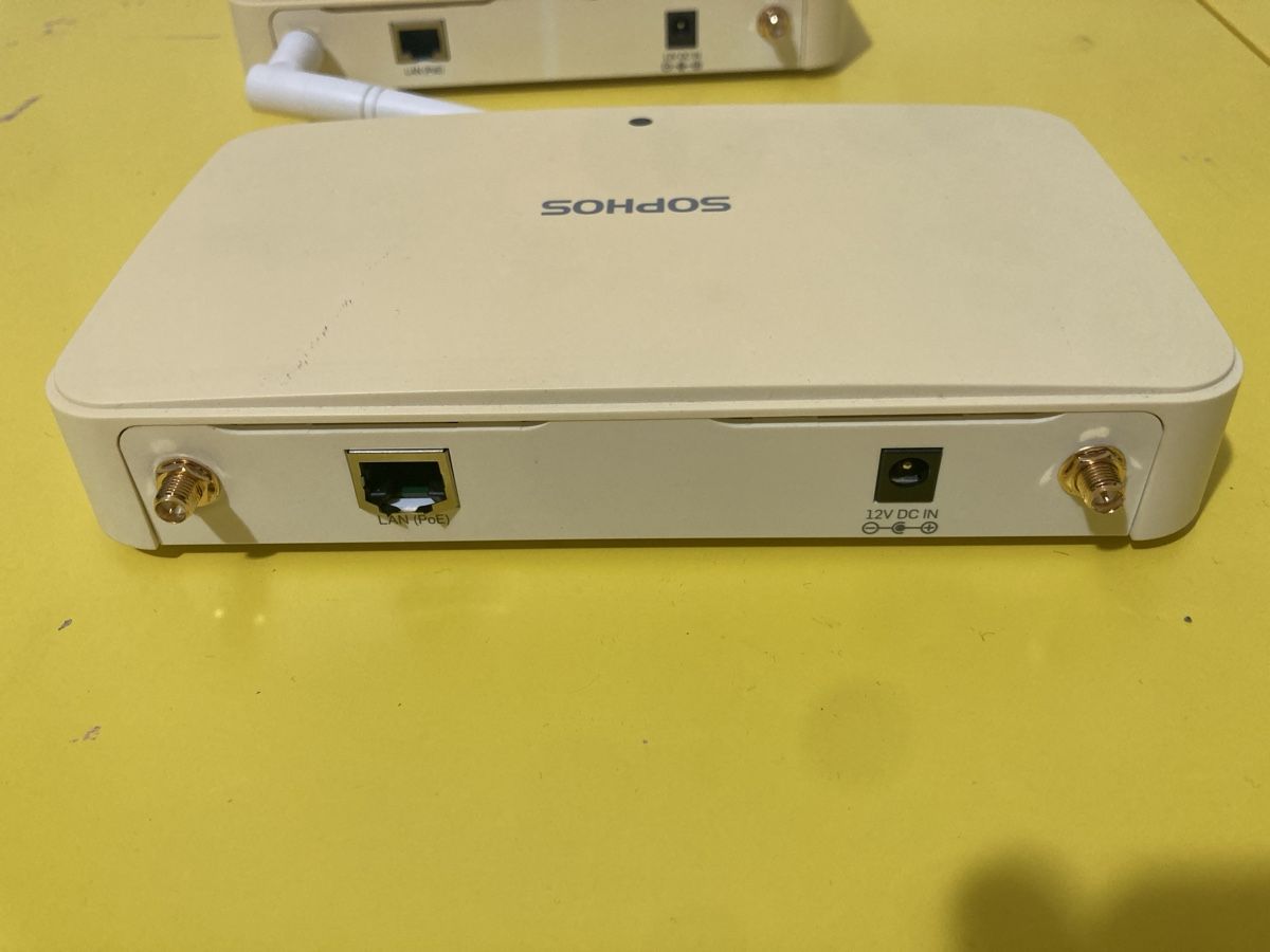 Sophos AP 15 Rev 1 (Defekt) in Mönthal für CHF 1 – mit Lieferung auf ...