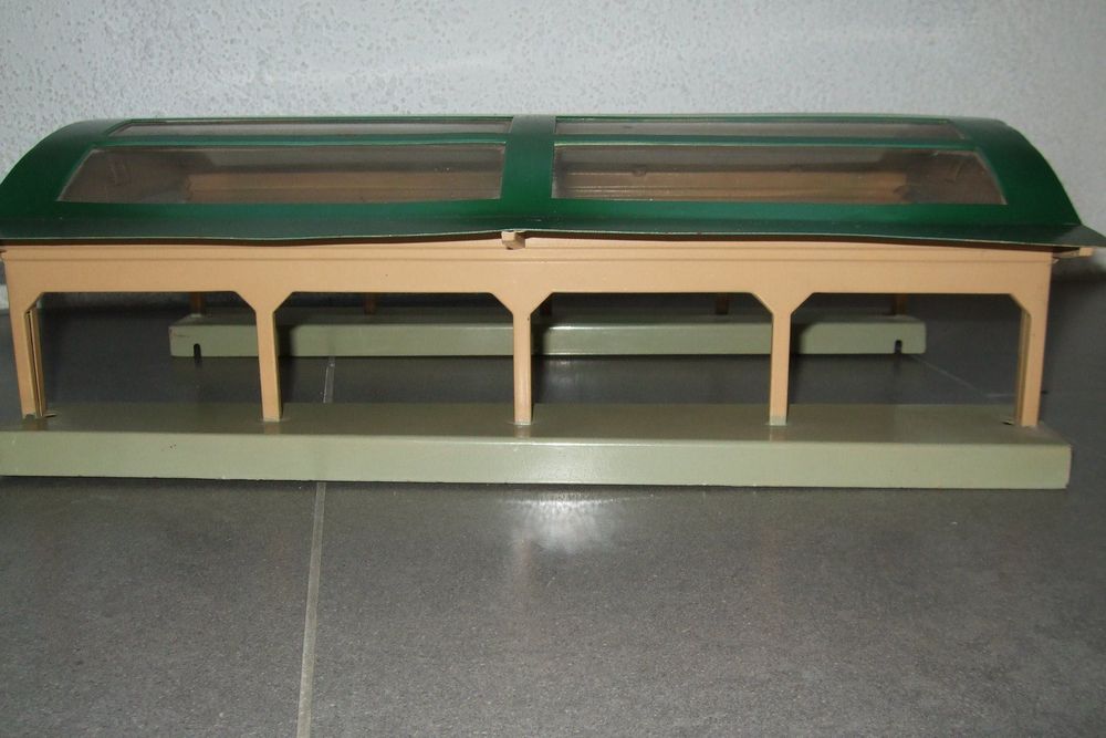 Märklin Blech 424 Bahnsteig/Bahnhofhalle (Gebraucht) in Heimberg für ...