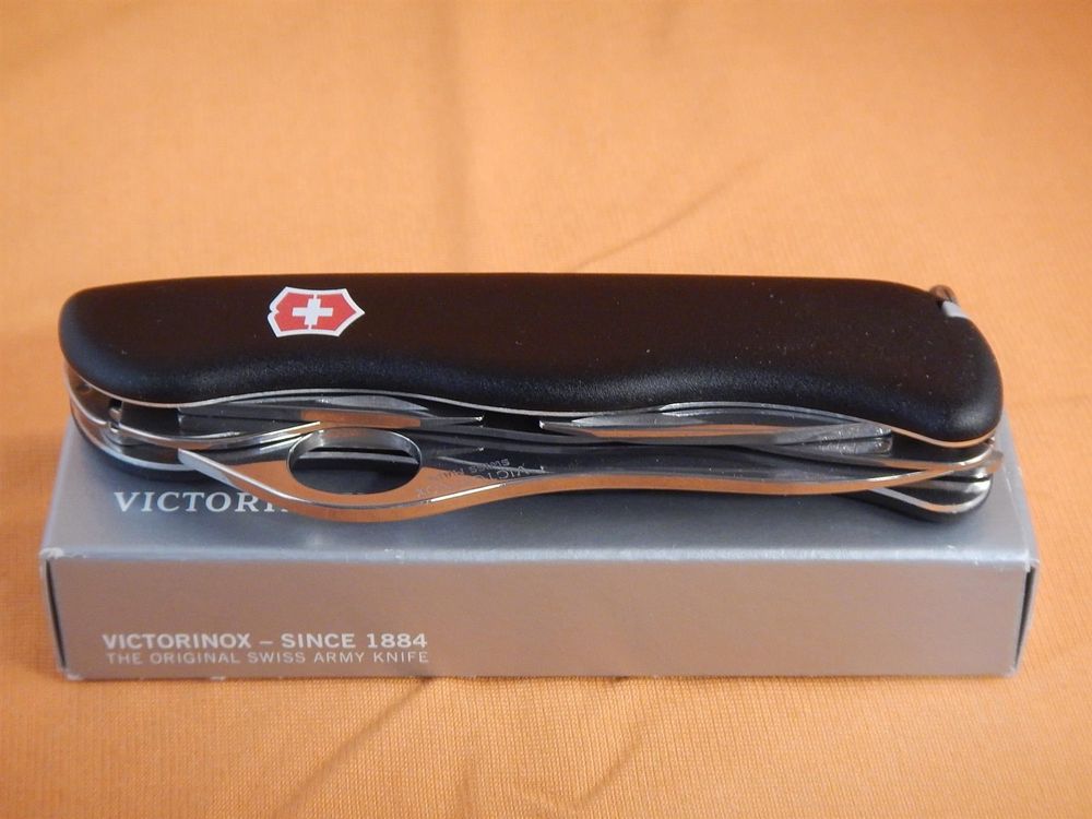 Victorinox Trailmaster 0.8463.MW3 | Kaufen auf Ricardo